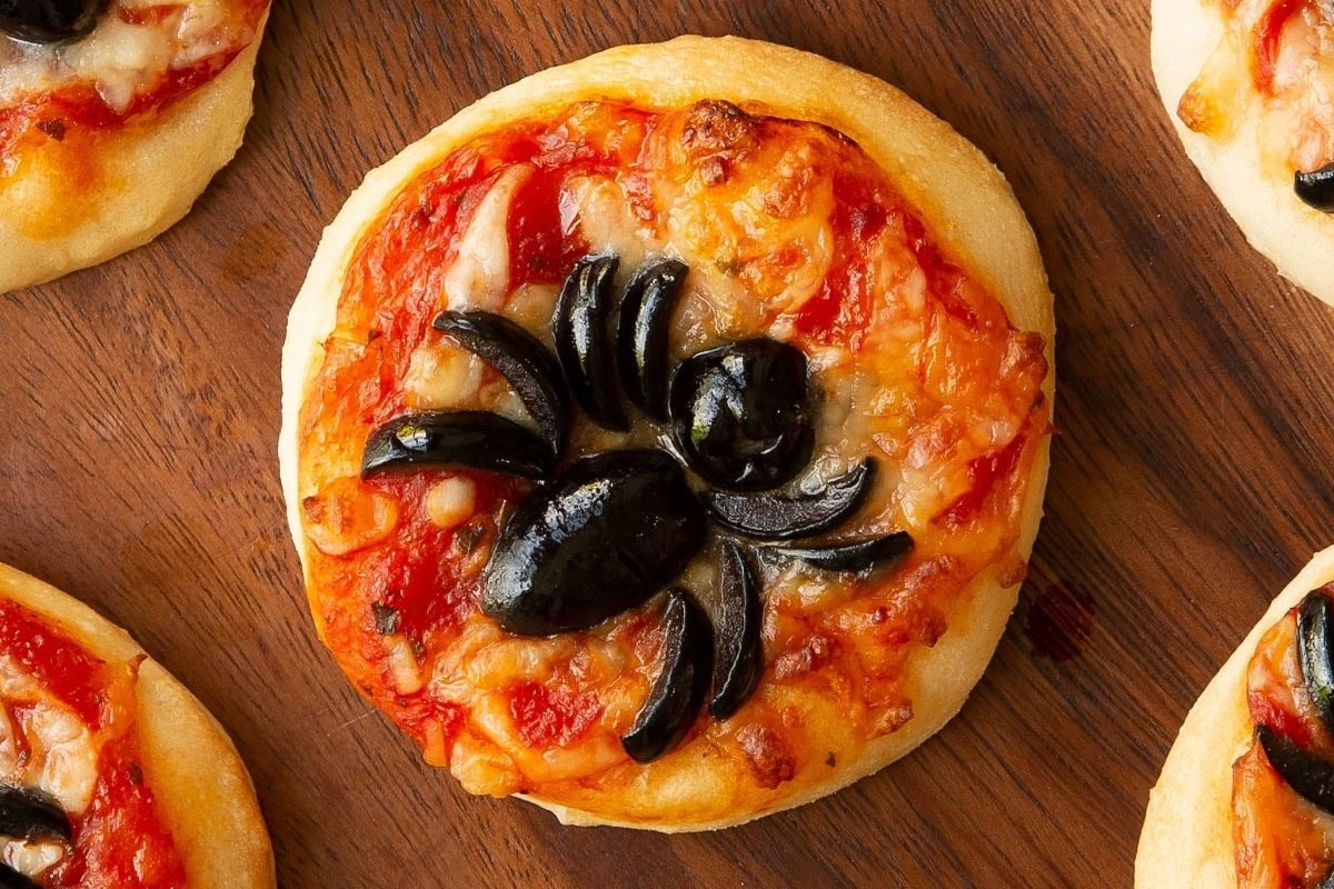 24 Spooktacular Halloween Side Dishes For Parties